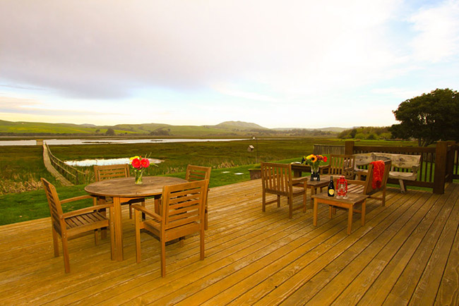 Motel Inverness - Point Reyes Gay Friendly Lodging on Tomales Bay