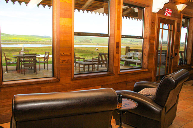 Motel Inverness - Point Reyes Gay Friendly Lodging on Tomales Bay